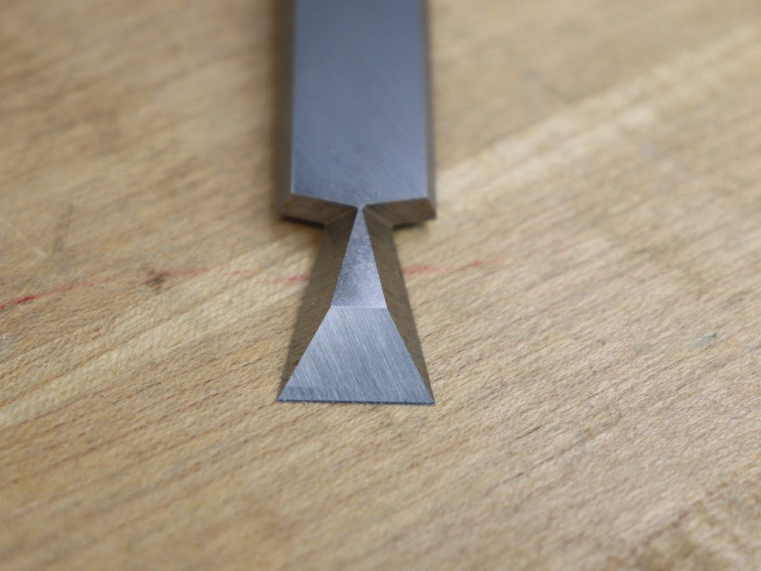 Rob Cosman's IBC Half-Blind Chisel: 5/8 inch | RobCosman.com — RobCosman.ca